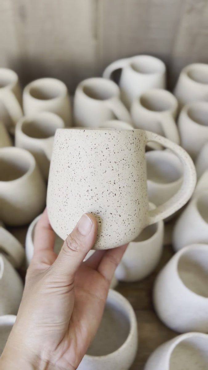 10oz. Round Mug - Speckle – Pinched Pottery