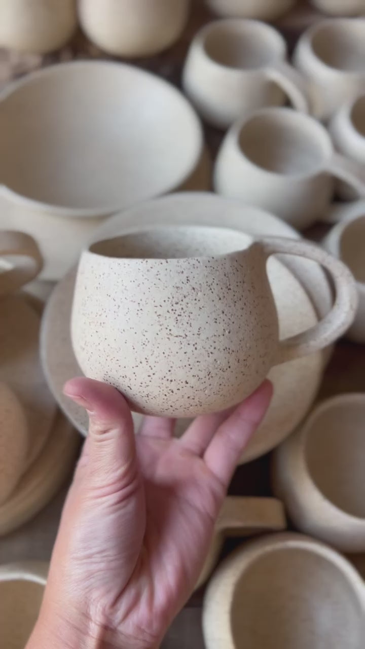 12oz. Round Mug - Speckle – Pinched Pottery